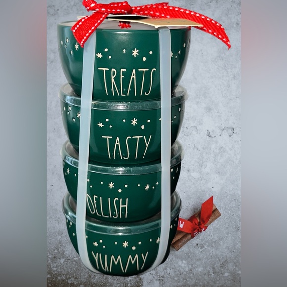 Rae Dunn | Kitchen | Rae Dunn Set Of 4 Bowl Treats Delish Delish And ...